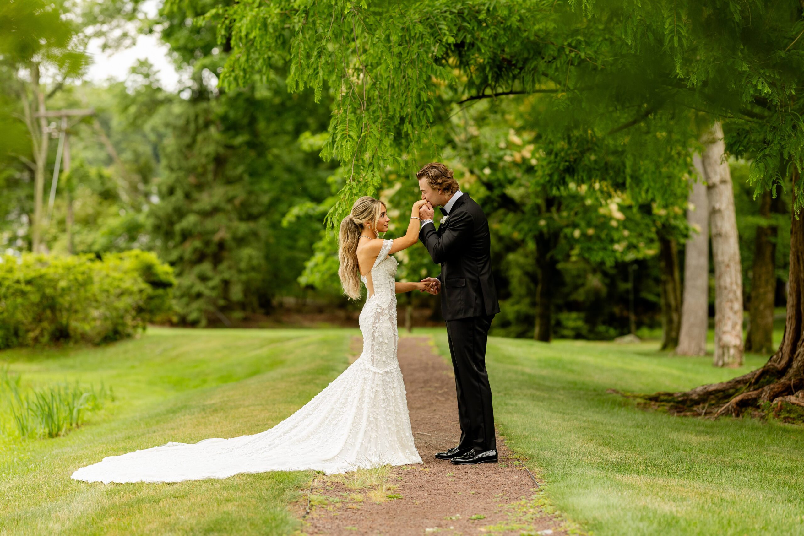 Inside Kenny and Amy Pickett's Wedding: A Jersey Love Story - New Jersey Bride