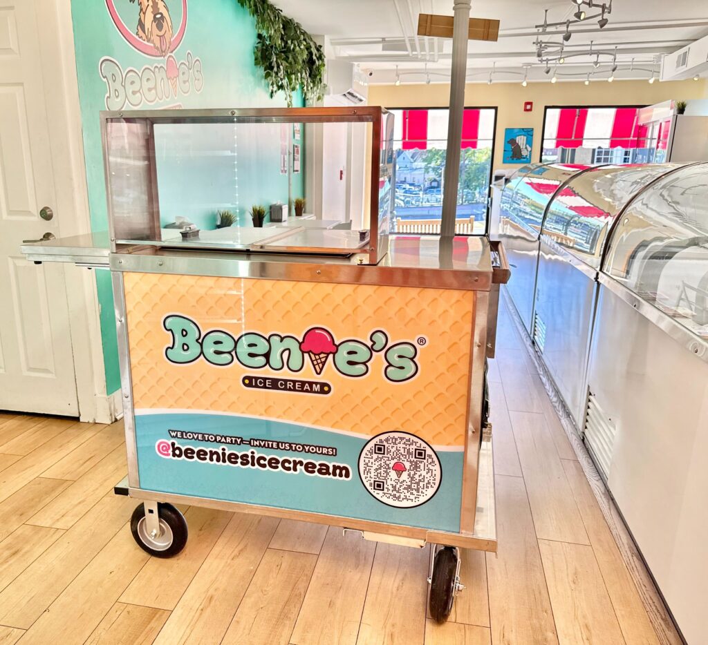 This Ice Cream Shop Will Turn Your Leftover Wedding Cake Into A Custom ...